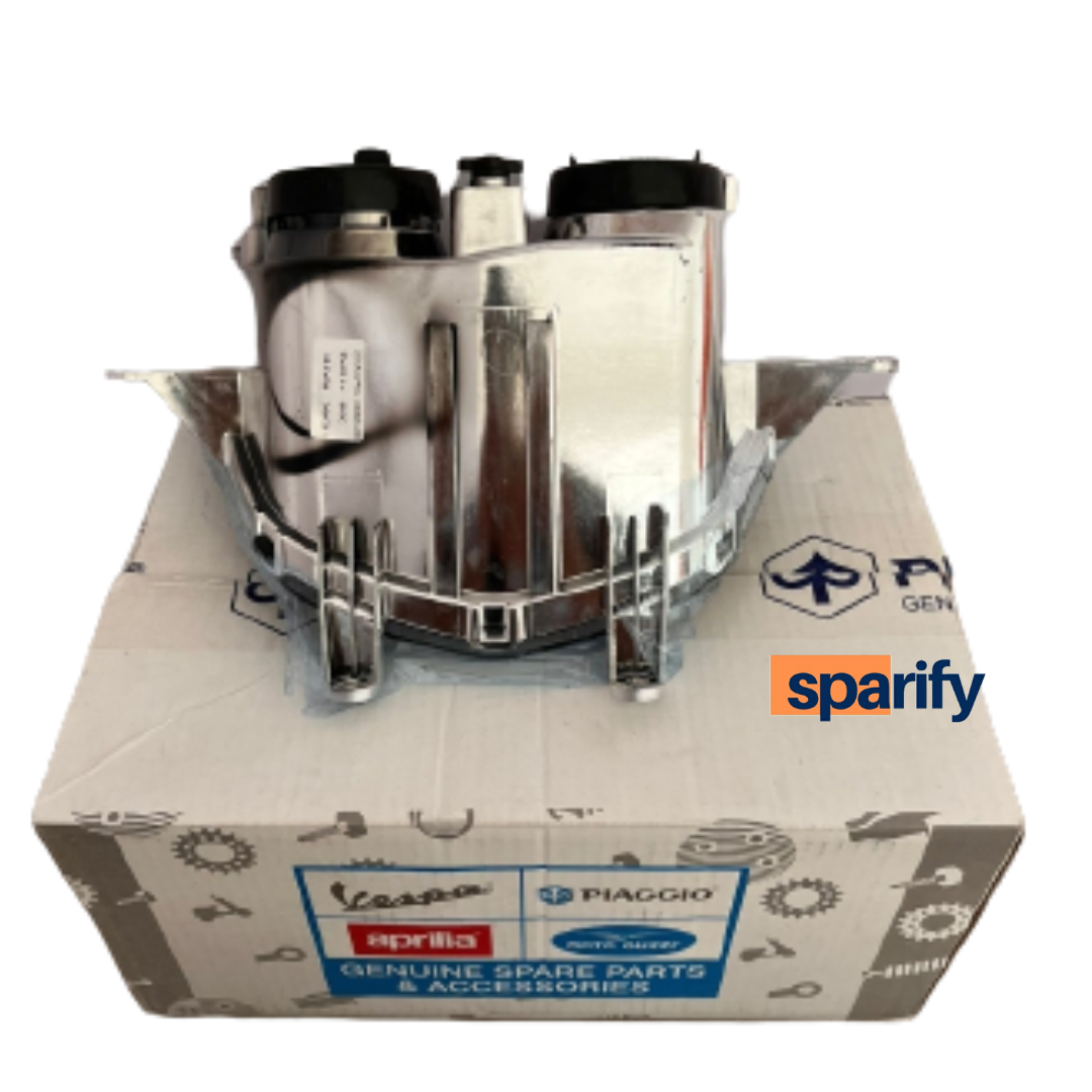 Aprilia headlight double chamber | Piaggio From Moto Modz.